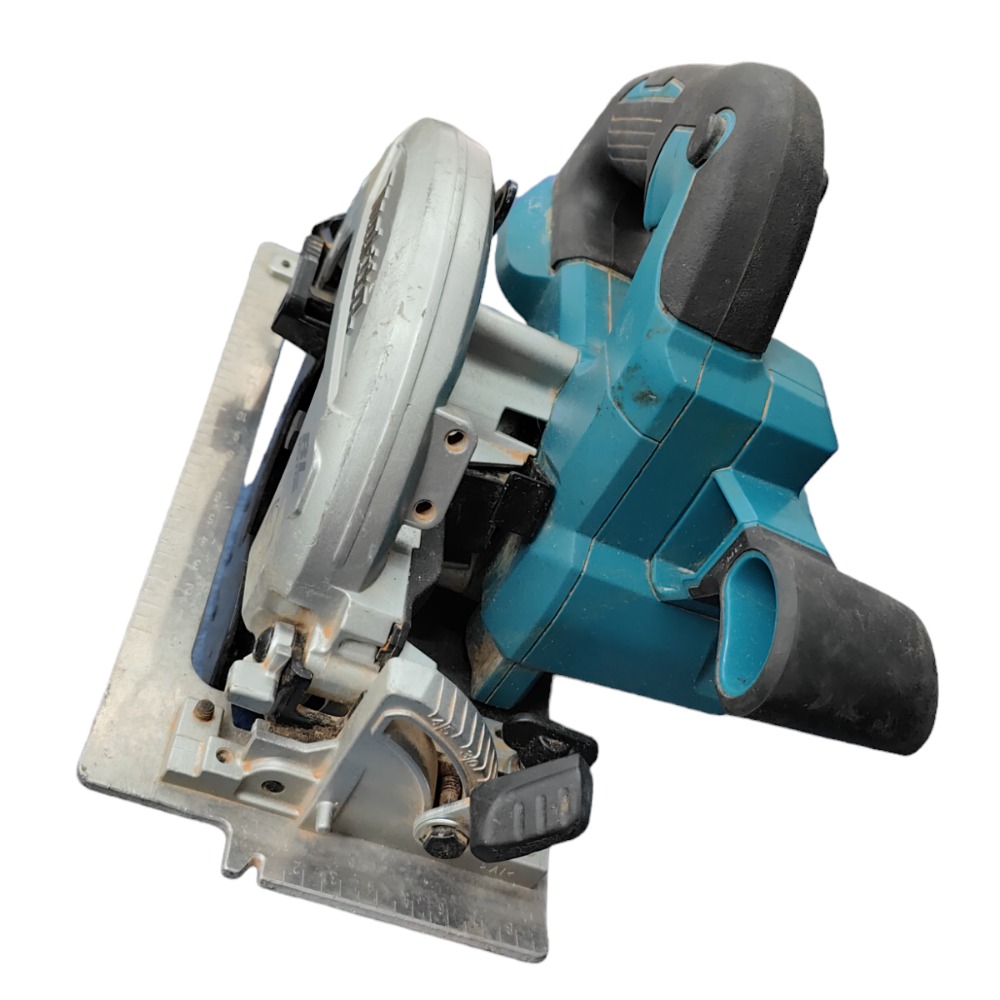 Pre-owned Makita Makita DHS660 Circular Saw - Own4Less